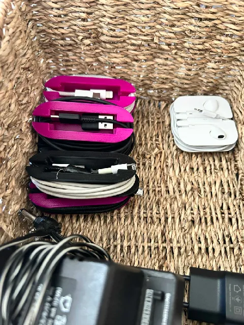 Make of USB Cable Storage Organizers by Werner-Sellschopp | Download ...