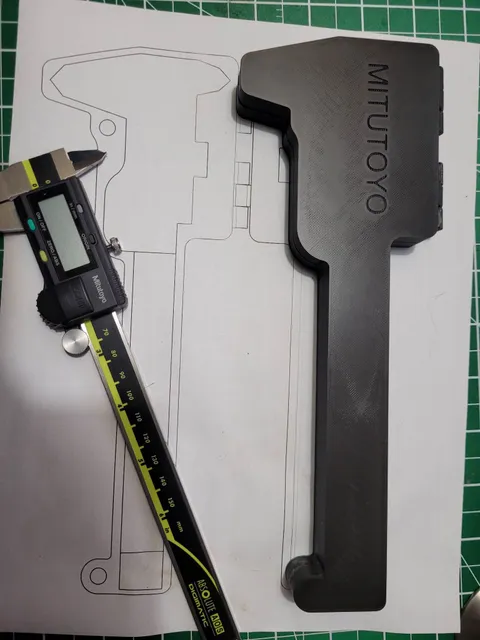 Make of Digital Caliper Case Mitutoyo by JavierH | Download free STL ...