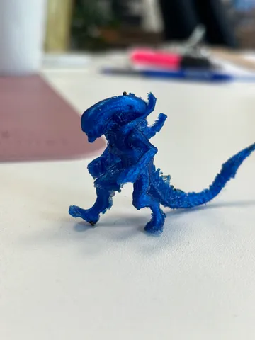 Aliens / Xenomorphs small and beautiful by Super 25 | Download free STL ...