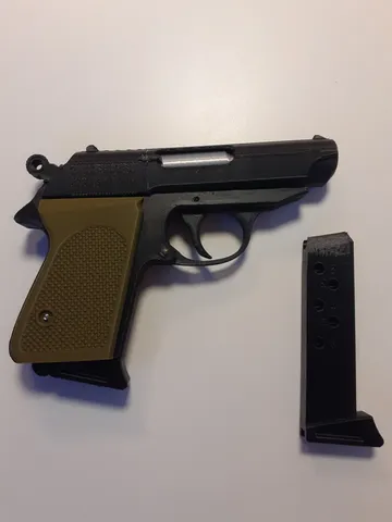 Walther PPK - Fallout 4 replica - The Deliverer V3 by Pi3r0 | Download ...