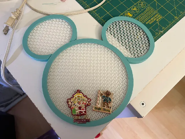 Make of Disney Pin Board (Mickey) by Rebecca Bredin | Download free STL ...