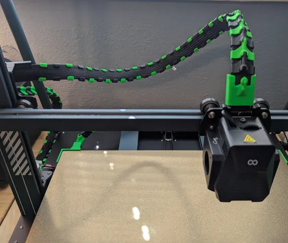 Give your Elegoo Neptune 4 Plus/Max a spine, a cable chain spine by edl ...
