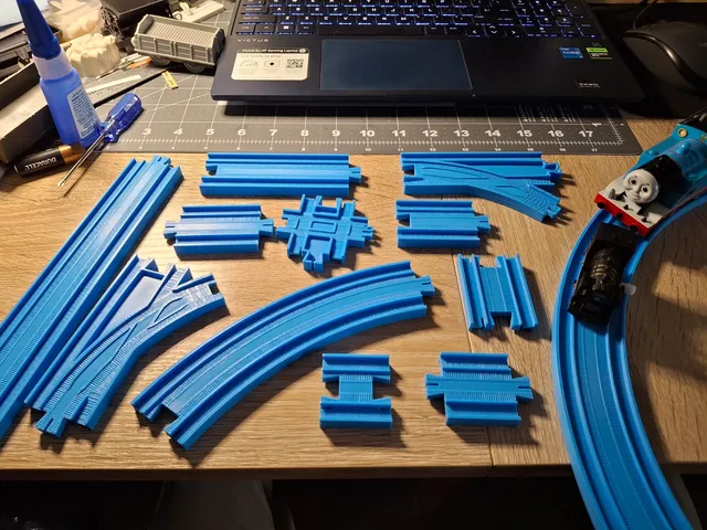 Plarail Capsule Plarail Dual Gauge Track Pack by Steamworks Model ...