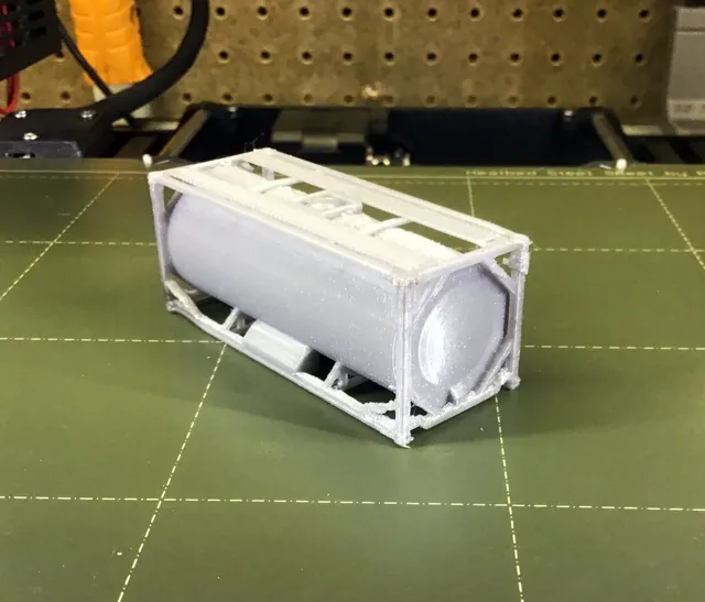 Make of HO scale container-tank 20ft by harbormaster | Download free ...