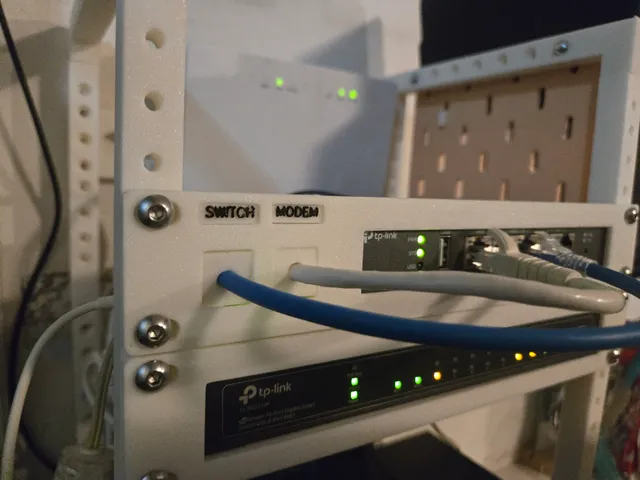 SFP+ Cable Keystone Jack by fz | Download free STL model | Printables.com