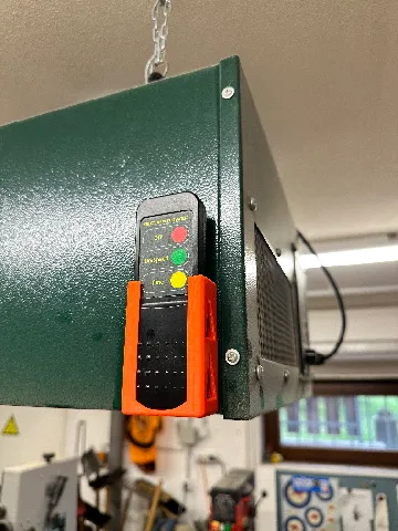 Record Power AC400 remote control Holder von Linthis_world ...