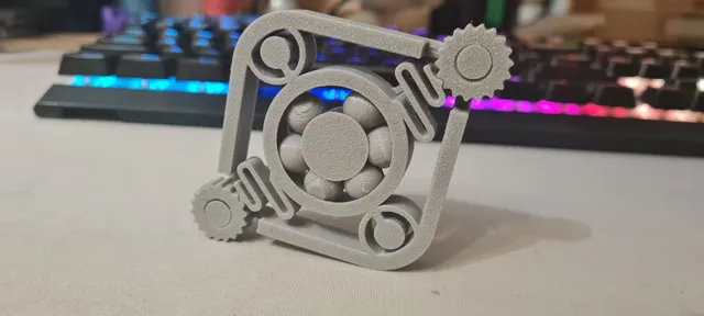 Speedy fidget spinner/clicker combo! by pearigee | Download free STL ...