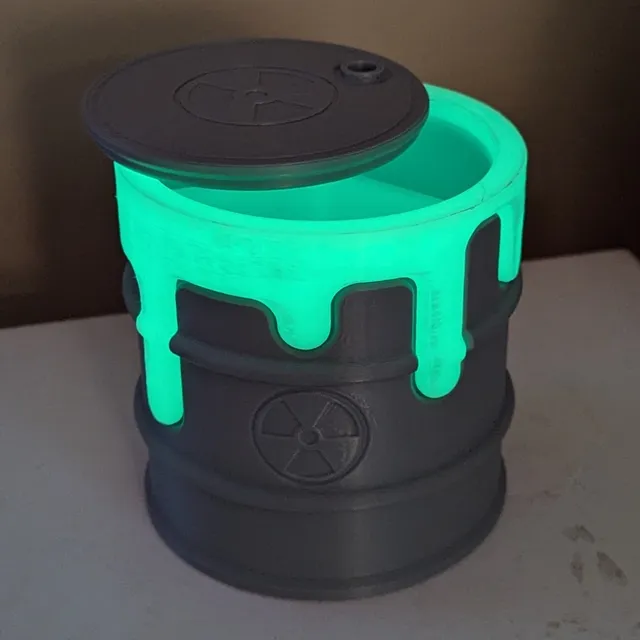 Make of Drippy Drum With Divider Insert by poopwright | Download free ...
