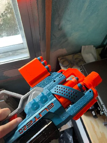 NERF Elite 2.0 Commander RD 6 rail magazine for six darts by Geweldich ...