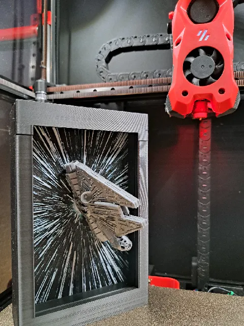 Make of HueForge Wall Mountable Frame (cyanidesugar collab) by Pepijn ...