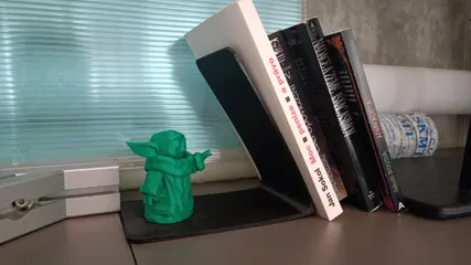Low-Poly Baby Yoda book stand / book end by Bignozz | Download free STL ...