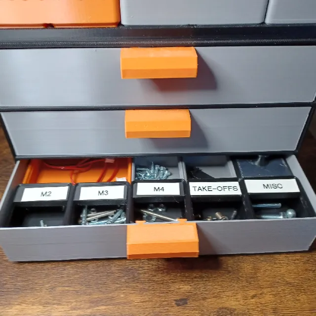 Make of Gridfinity removable label lid (1-4 bin-wide, for 9+12mm labels ...