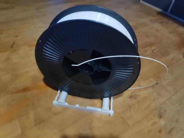 The Spool Cabin. 1-5 KG Spool Holder! by Daversity Engineering ...