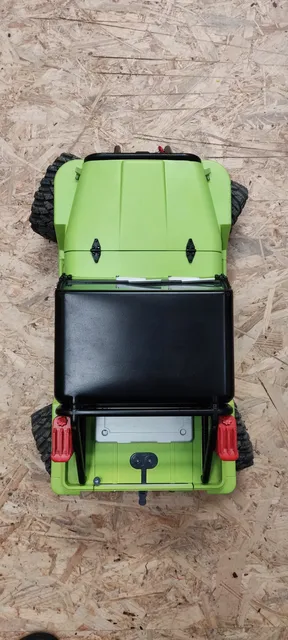 Make of Thumper 4WS Rear steer Mod 1:8 scale Rock Crawler by Black Crow ...