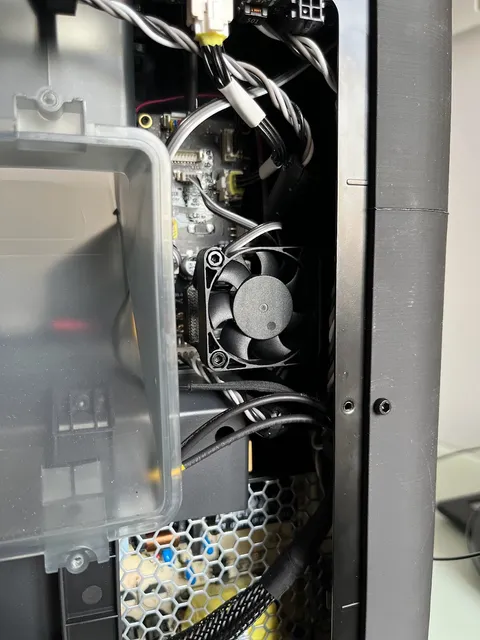 Make of Bambu Lab X1 MCU heatsink fan bracket by Bskrt | Download free ...