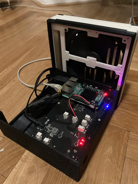 Make of 5.0L EXPANDABLE STACKING MINI-ITX SFF PC CASE by MDKrecek ...