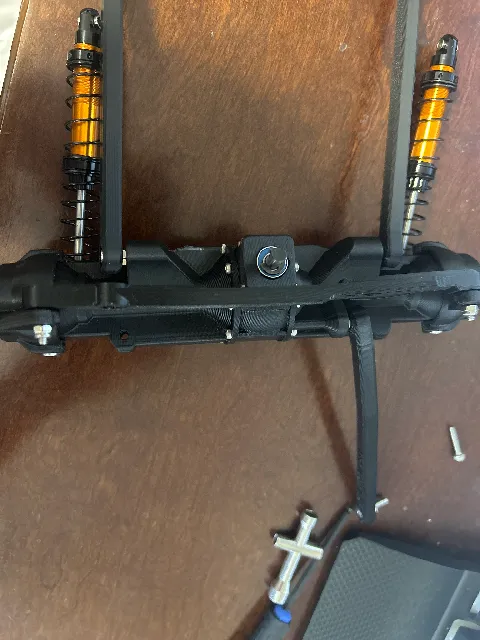 Make of Thumper 4WS Rear steer Mod 1:8 scale Rock Crawler by Black Crow ...