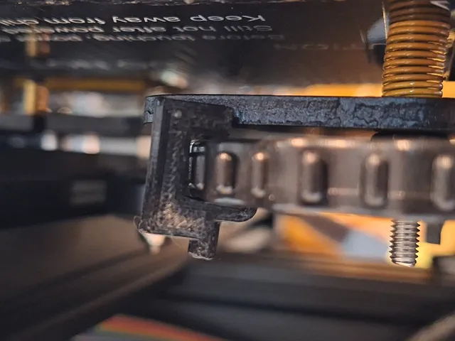 Make of Ender 3 (Pro, V2, S1, Ender 5, ...) Bed Lock by ForeSt1 ...