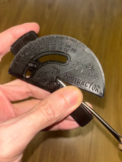 Make of The SMALLEST Protractor for CAD modelling (0.1 degree precision ...
