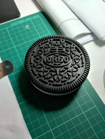 Oreo Wireless Charger Shell by Matt | Download free STL model ...