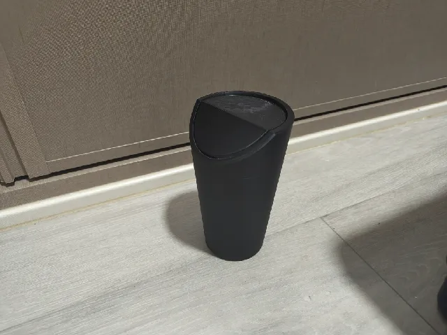 3D Printable Mini Trash Can for Car and Office Use by Brandon Santana ...