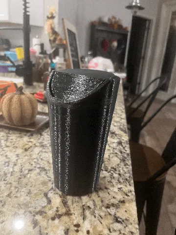 3D Printable Mini Trash Can for Car and Office Use by Brandon Santana ...