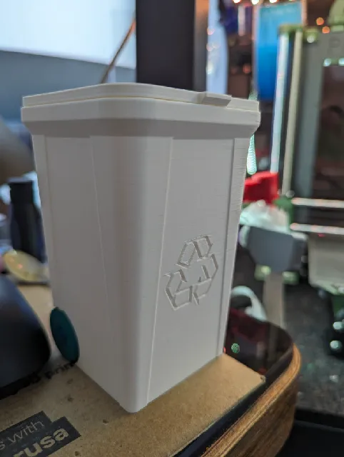 Make of Desk mini Recycle Bin by PetrFsX | Download free STL model ...