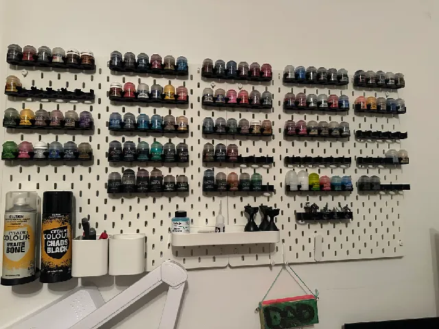 Make of SKADIS Citadel Paint storage solution by Idris Thomas ...