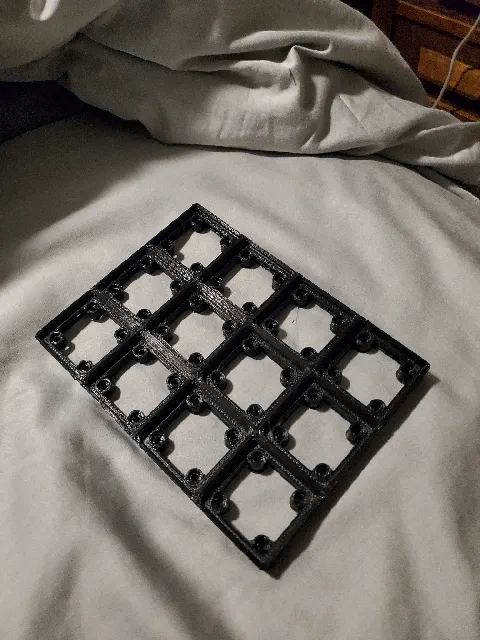 Make of Gridfinity Screw Together baseplate by Stewart Copland ...