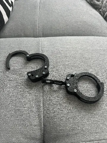 Realistic Handcuffs by sthone | Download free STL model | Printables.com