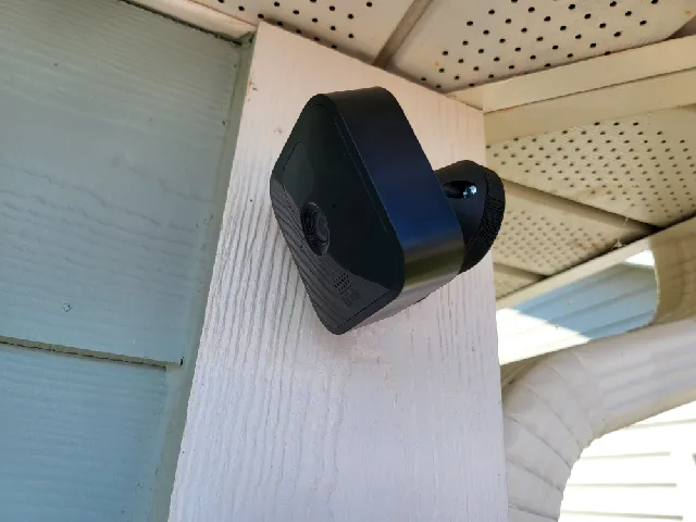 Make of blink camera 90 degree mount by Britt Helms | Download free STL ...