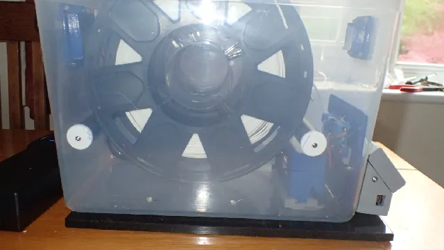 Make of Filament dry box - heated, ventilated, Arduino controlled by ...