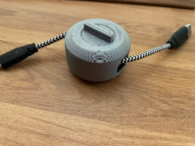 Make of "Cable puck" print-in-place cable management by computer1up ...