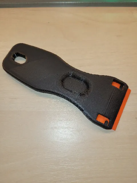 Make of Scraperite plastic razor handle / scraper by hjembaek ...