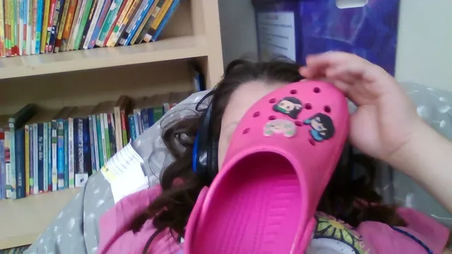 Crocs Shoes - Fully 3d-printed by MakerVerse Designs | Download free ...