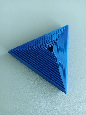 Triangle Fidget Toy by fifindr | Download free STL model | Printables.com