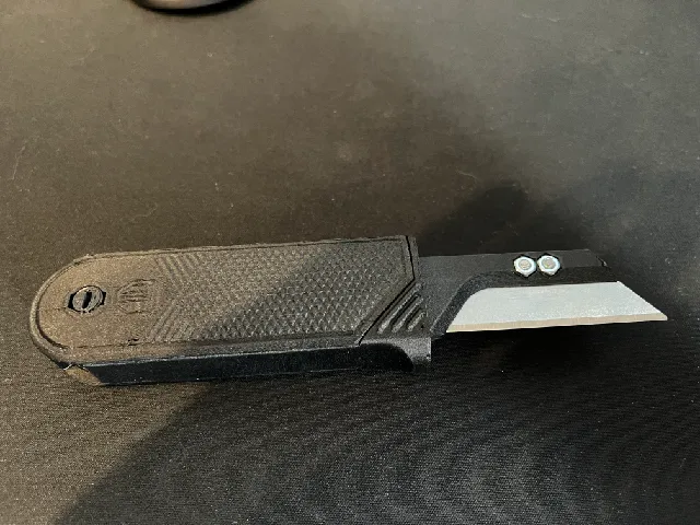 Make of Gravity Utility Knife by Sander Reizevoort | Download free STL ...