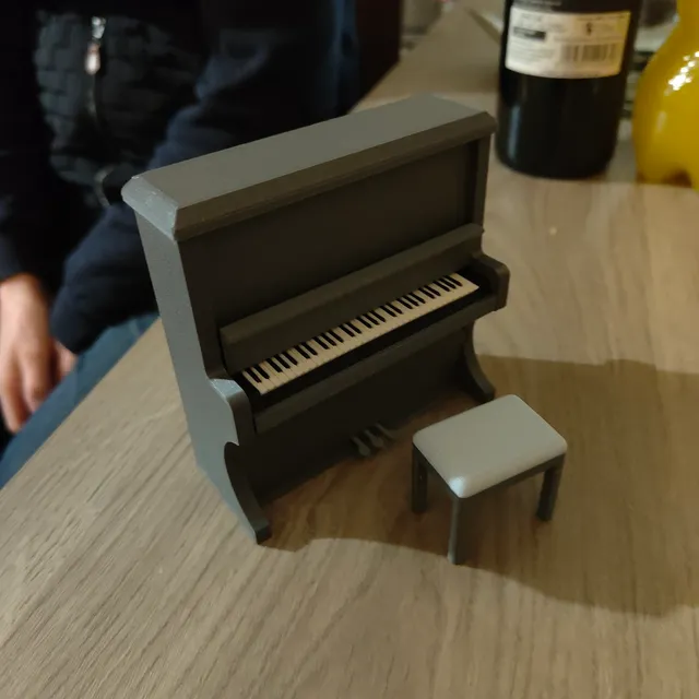 Make of Piano Music Box 1:12 with Chair by SandCasa | Download free STL ...