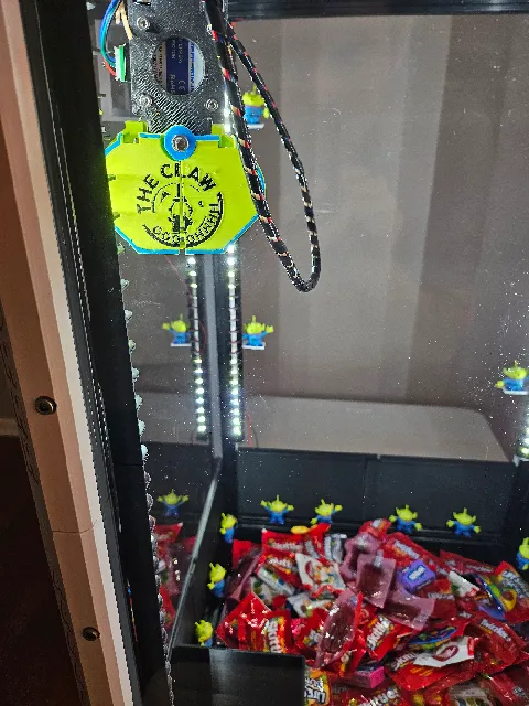Make of Candy Claw Machine - Chris's Basement by smandrews | Download ...