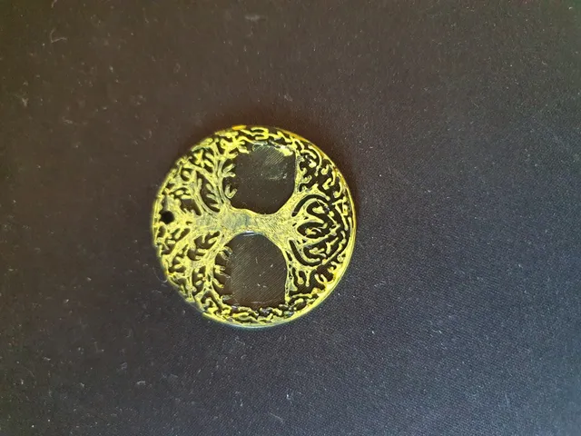 Yggdrasil Medallion by Ozzy The Artist | Download free STL model ...