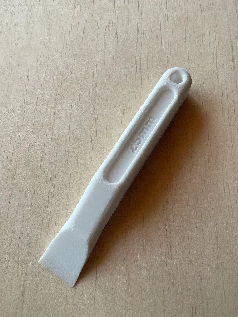 Make of Plastic scraper 25mm by H3dSprint | Download free STL model ...