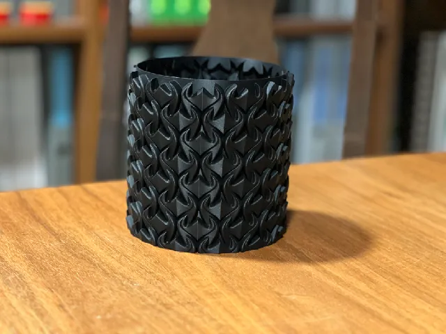 Fire Dragon Scale Vase by Grandpa 3DPrints | Download free STL model ...