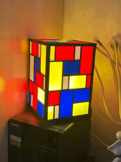 Make of Mondrian Table Lamp by Pogues | Download free STL model ...