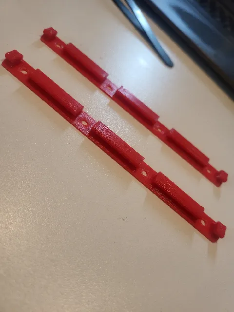 Make of MGN9 to 20mm V-Slot mounting surface plate/rail by Mikkel K ...