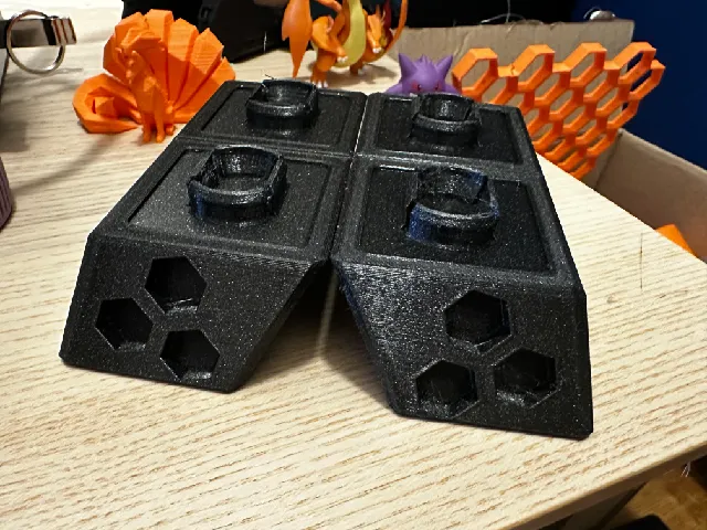Make of Prusa MINI base leg extensions and spoolholder by fawkeswei ...