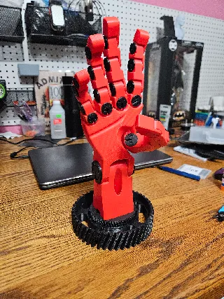 Poseable Robot Hand (Right Hand) (PLA) by Make-A-Print | Download free ...