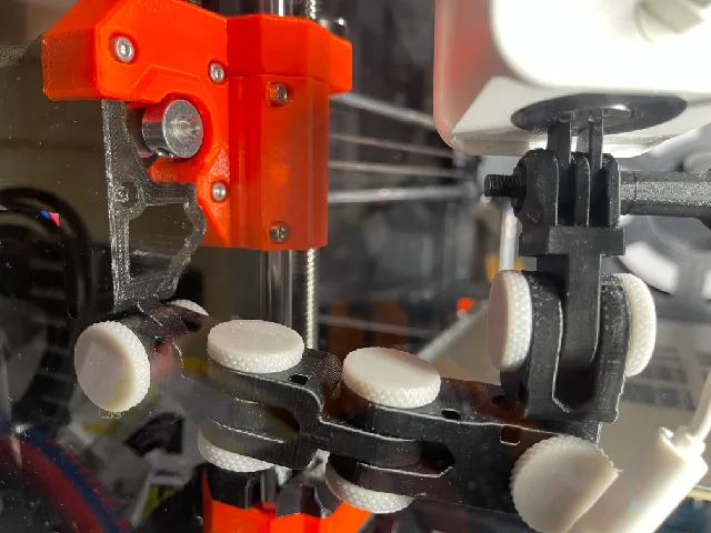 Make of Articulating Raspberry Pi Camera Mount for Prusa MK3 and MK2 by ...