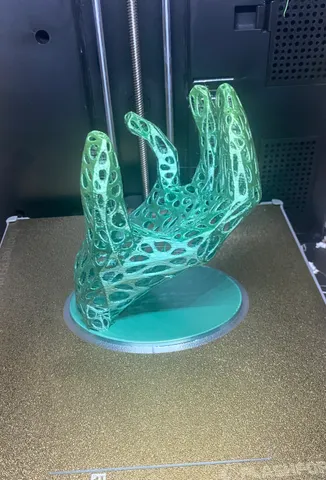 Low Poly Hand Can Holder (New Version) by Viking3DK | Download free STL model | Printables.com