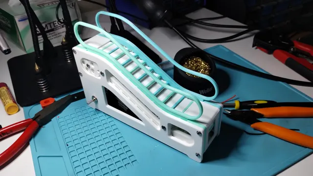 Motorized Mini Desktop Escalator by AlexY | Download free STL model ...