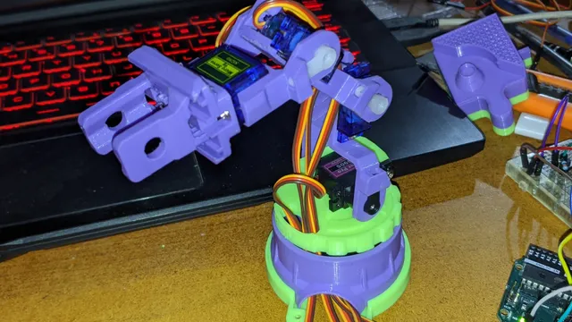 Mini Robot Arm by rayjizza | Download free STL model | Printables.com
